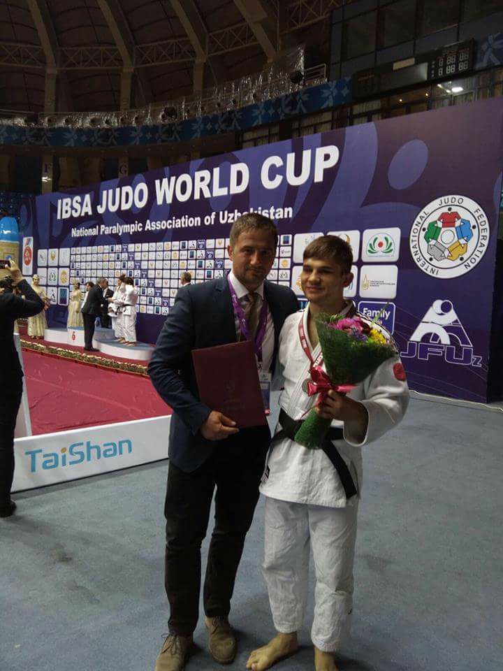 Alex Bologa, argint la cupa mondială de la Tașkent