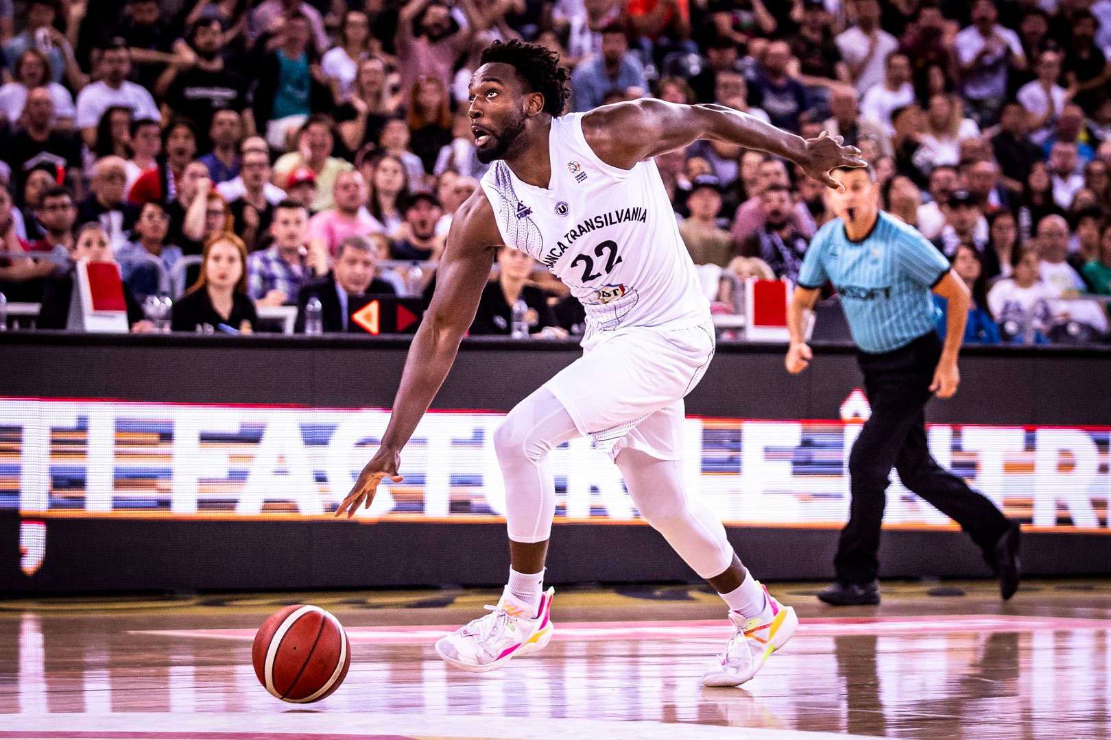 Dustin Hogue a plecat de la U-BT Cluj. Americanul a semnat cu o altă echipă