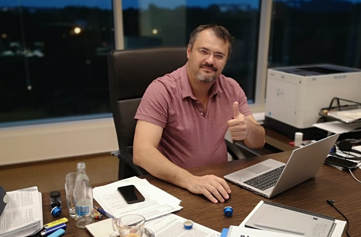 Cristian Ghinea: „Ruleta rusească PSD-PNL. Cele 40 de miliarde care ar ...