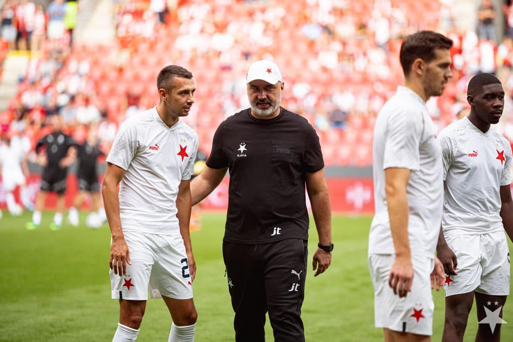 Antrenorul echipei Slavia Praga, ironic după ce a căzut cu CFR în ...