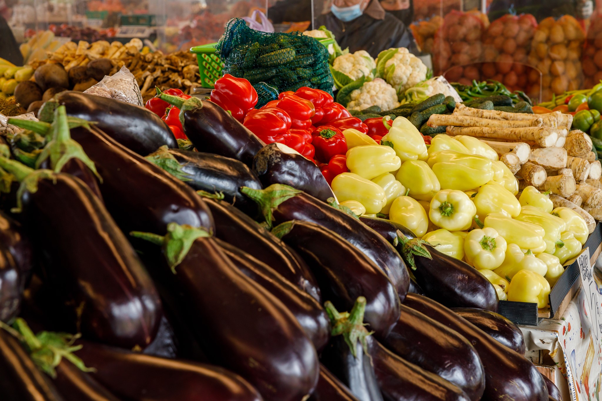 Piață volantă la Chinteni, cu produse direct de la producătorii locali