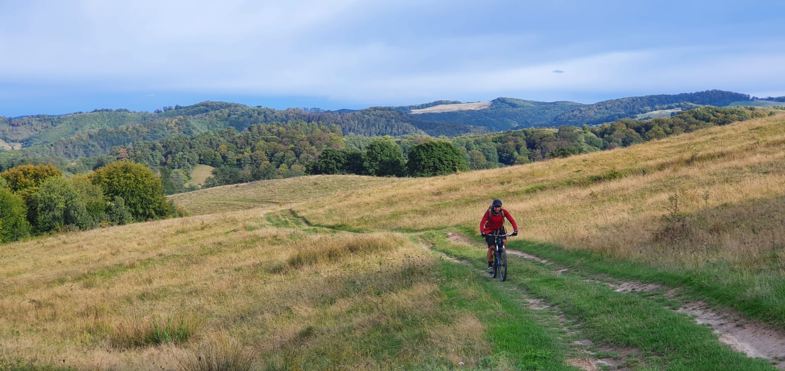 Via Transilvanica, lansată oficial; va fi primul traseu de lungă ...