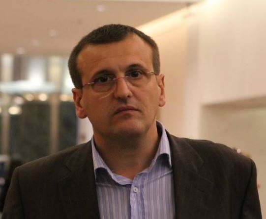 Doctoratul ministrului Bode e „maculatură”, spune prof. Cristian Preda ...