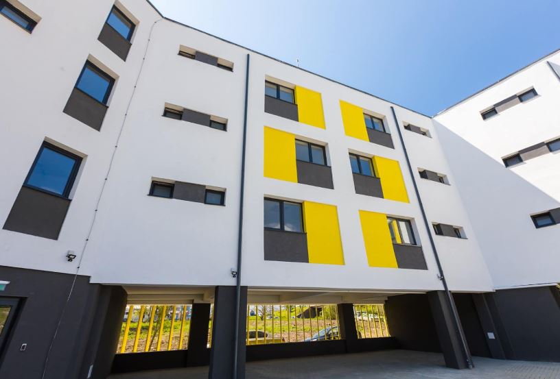 Hală dedicată activităților cultural-educative și sportive pentru Pata ...