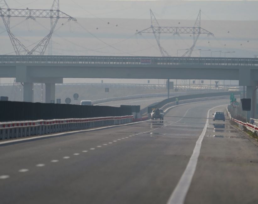 Mai multe oferte pentru instalarea sistemului de monitorizare a traficului pe Autostrada ...