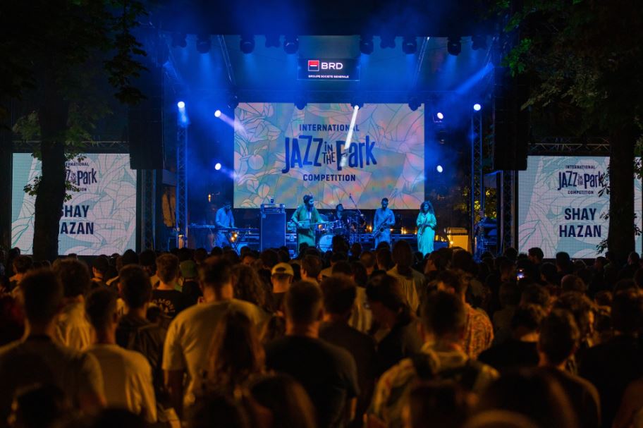 Swing, Jazz și Ritmuri Electronice la Jazz in the Park Competition. A ...
