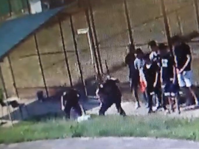 Tânăr bătut cu bestialitate de polițiști, într-un centru educativ ...