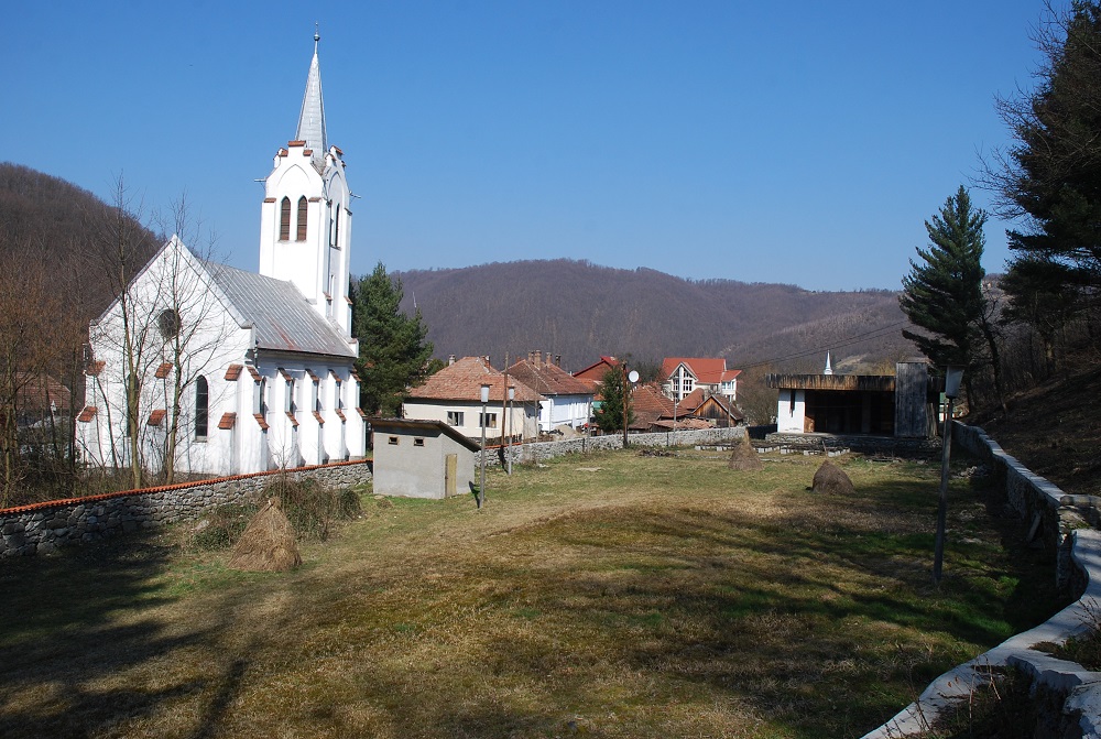 Castelul de la Ciucea intră în modernizare. Restaurarea domeniului ...