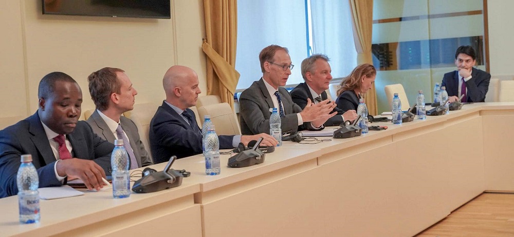 Experții FMI au ajuns în România și s-au îngrozit. „V-ați întins mai ...