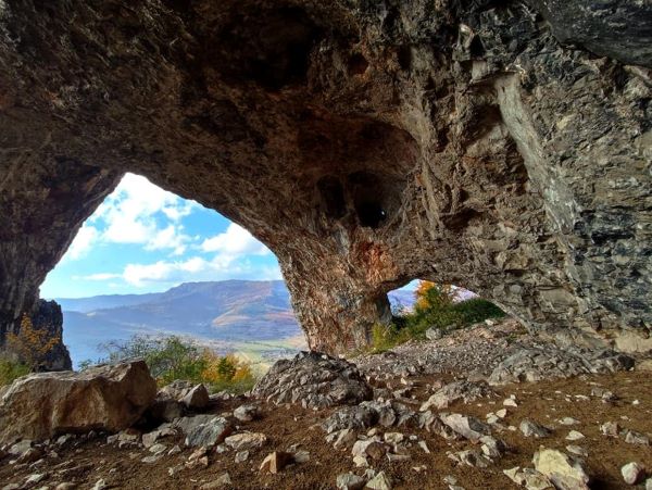 Destinație de weekend în apropiere de Cluj. „Grota studenților ...