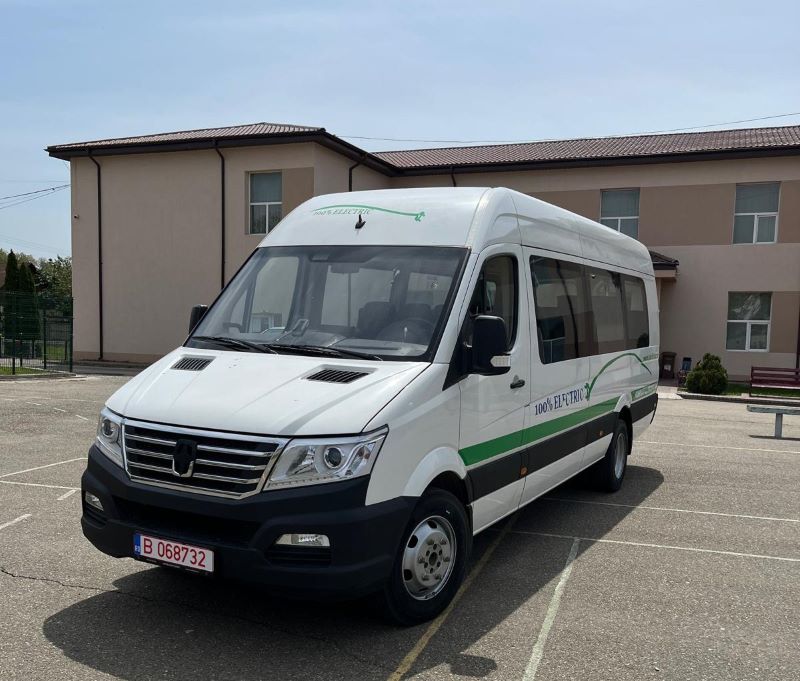 Primul microbuz 100% electric din județul Cluj și din zona Ardealului a ...
