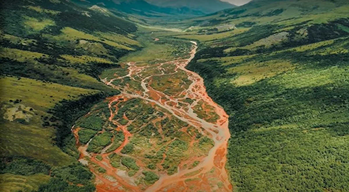 Râurile devin portocalii! Fenomen ce uimește oamenii de știință - VIDEO