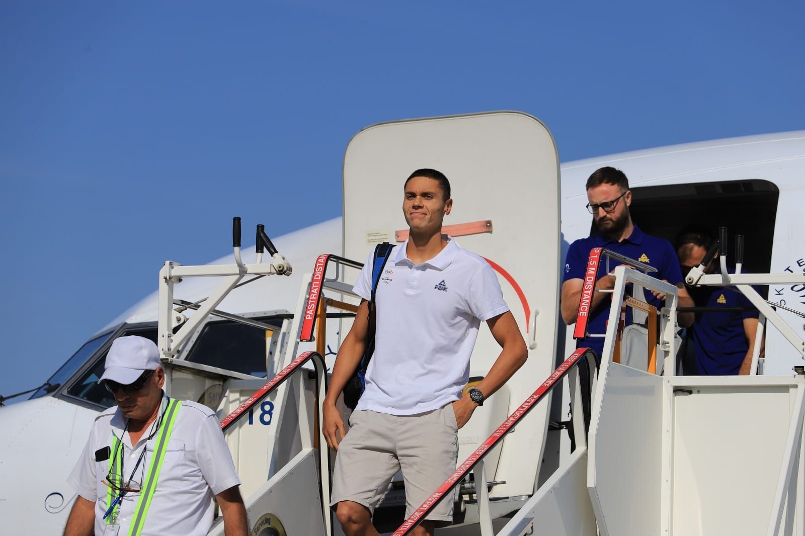 David Popovici va lua o pauză de trei luni. „Medaliile, două bucăţi de ...