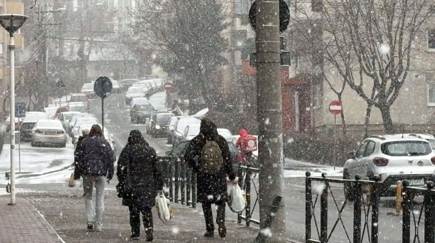 Temperaturi sub zero grade la Cluj. Care este prognoza meteo pentru ...