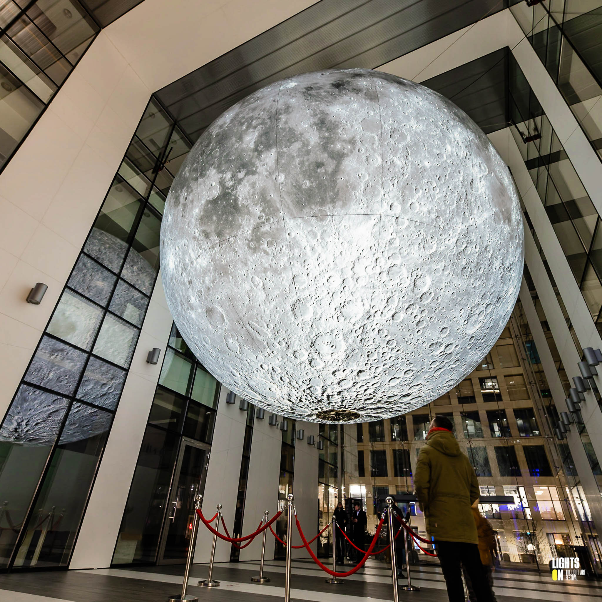 Ploaia nu va afecta festivalul de lumini Lights On din Cluj-Napoca ...