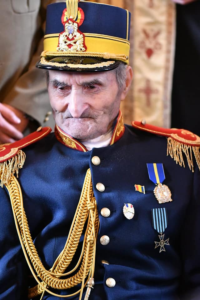 Ultimul soldat în viață din Garda Regelui Mihai, sărbătorit la 100 de ...