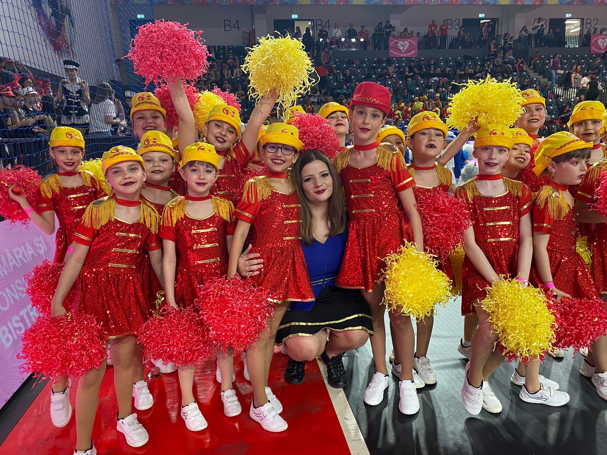 Majorete din Cluj, câștigătoare la Campionatul Național de Majorete ...