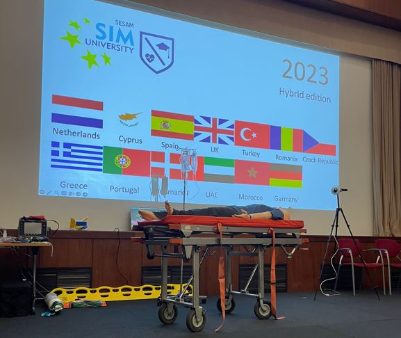 Patru studenți UMF Cluj, paramedici SMURD, au câștigat locul I la un ...