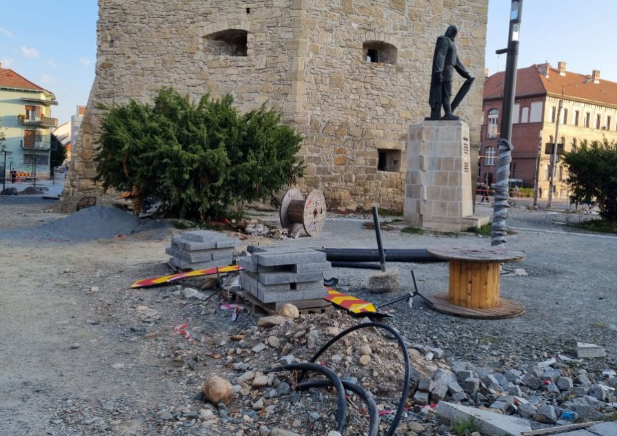 Stradă din centrul Clujului, pericol pentru mămicile cu copii mici ...