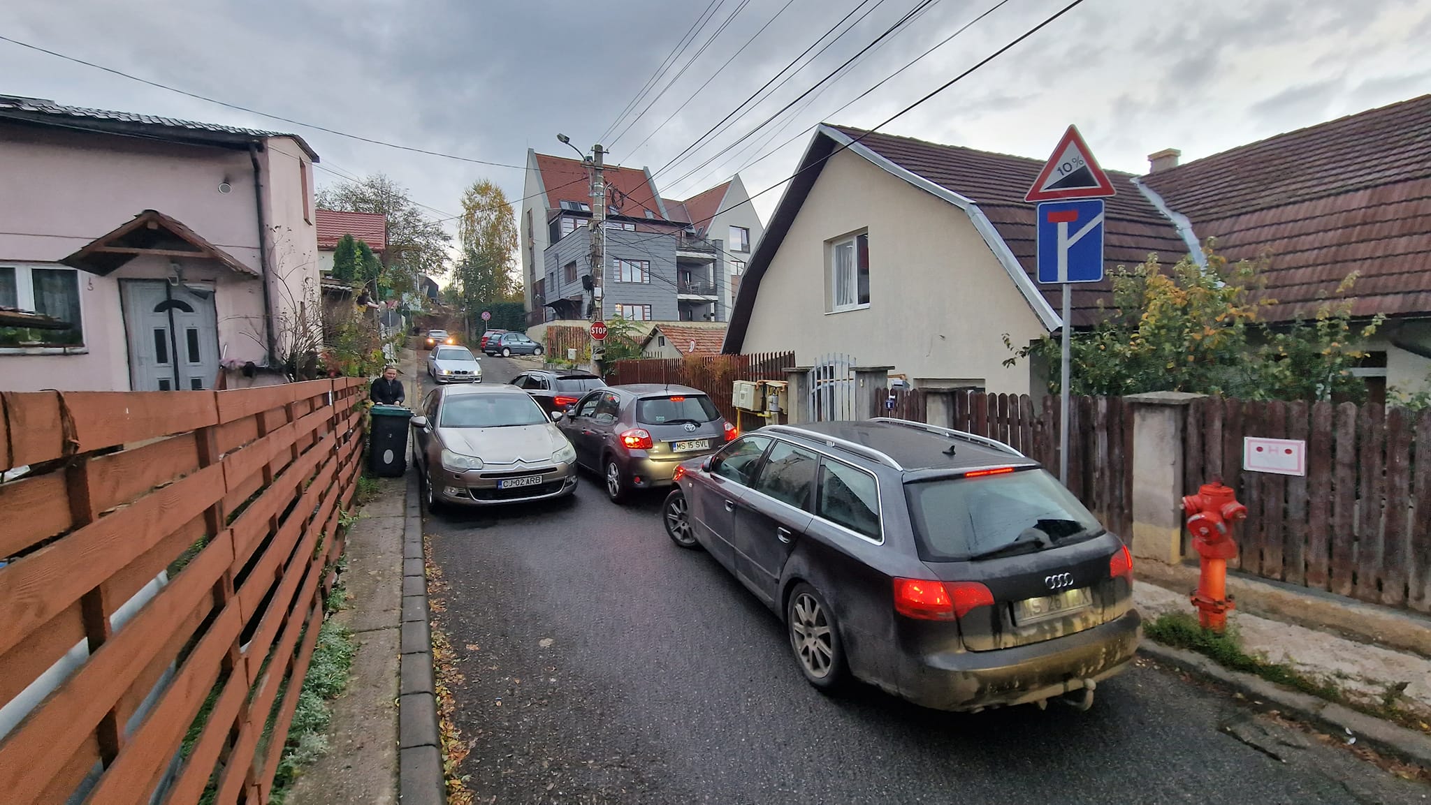Haos în trafic, după deschiderea „străpungerii Platinia”. Emil Boc ...