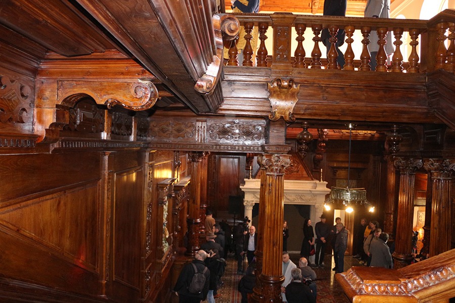 Castelul Bánffy din Răscruci, un „giuvaier” arhitectural redat ...