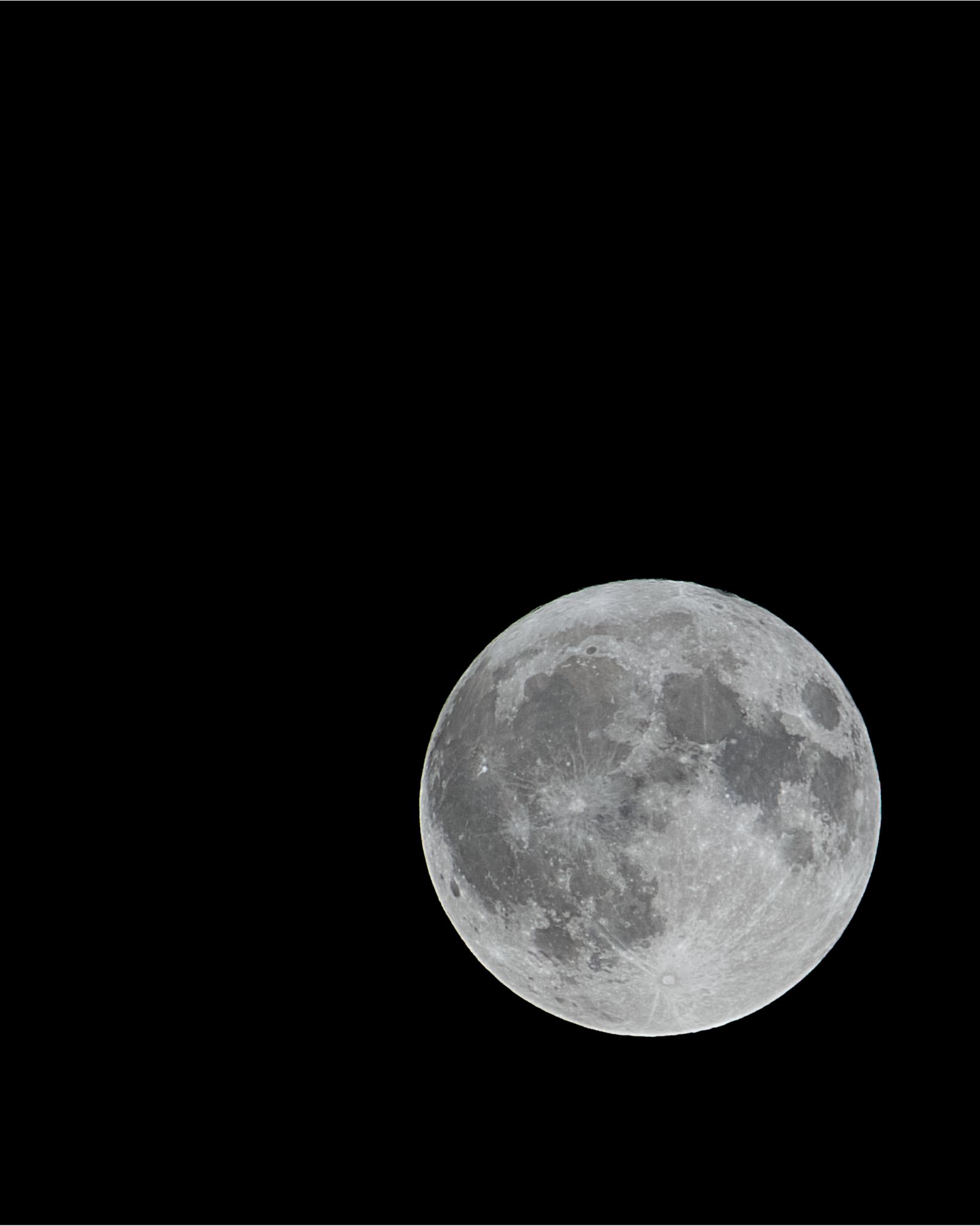Imagini unice cu Superluna Albastră 2024, văzută în Cluj. De ce se ...