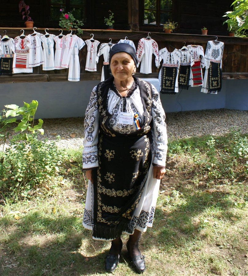 S-a stins Veturia Suciu, „mâna de aur” a satului ardelean. Rămas-bun ...